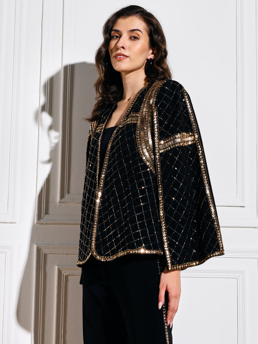 Midnight Oro Cape – Label Tresor